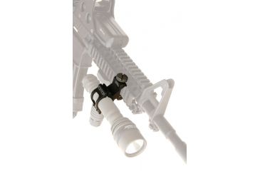 Daniel Defense Offset Flashlight Mount DD-6001 | 22% Off w/ Free Shipping