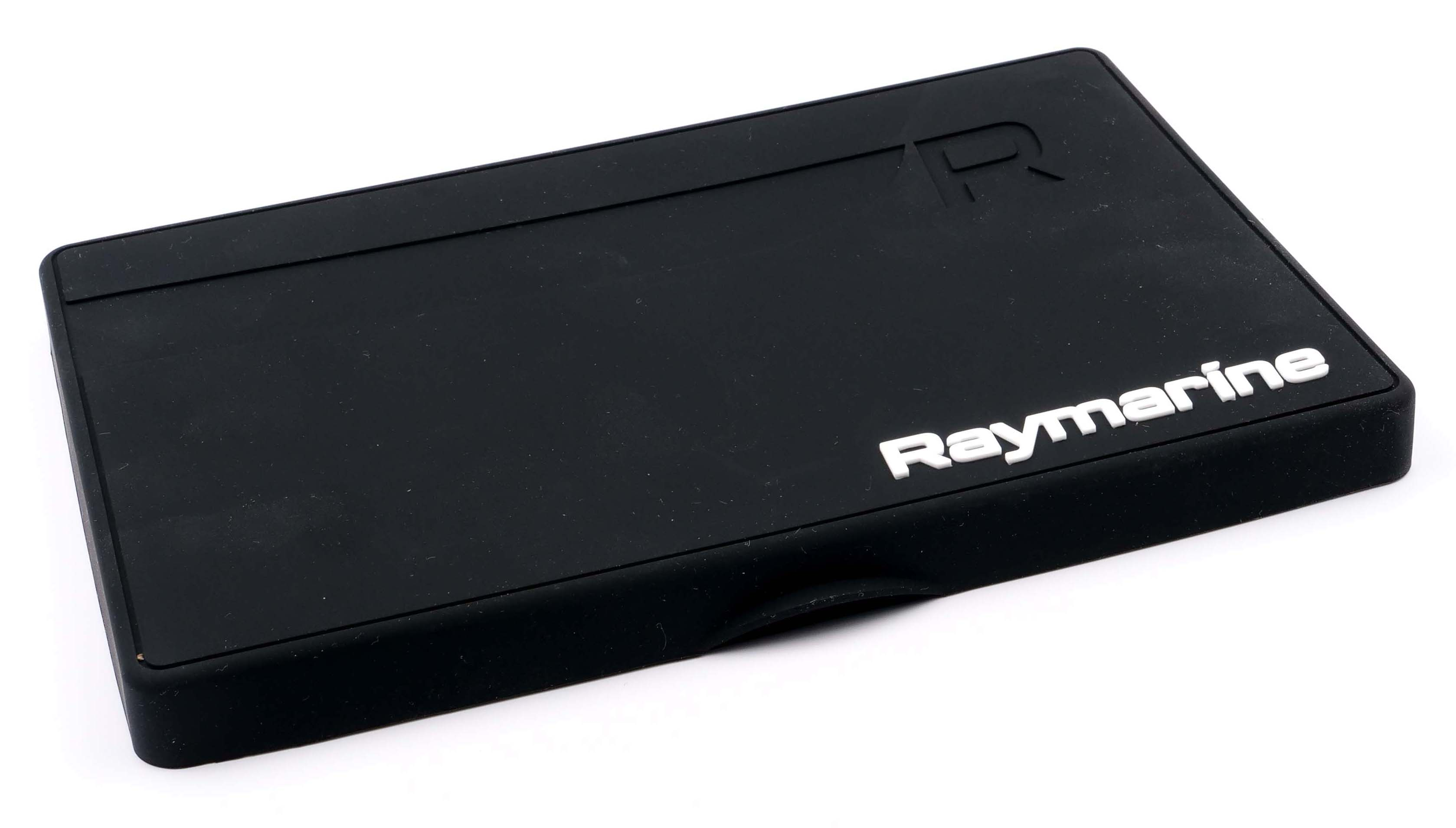 Raymarine AXIOM/AXIOM+ 7 Front Mounting Kit Suncover Review - The Civil War